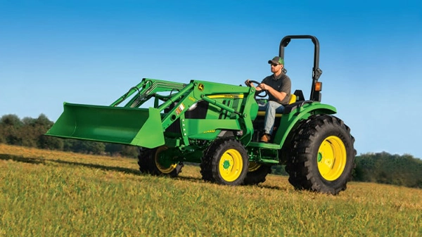 4 Series Sub Compact Tractors | Legacy Equipment